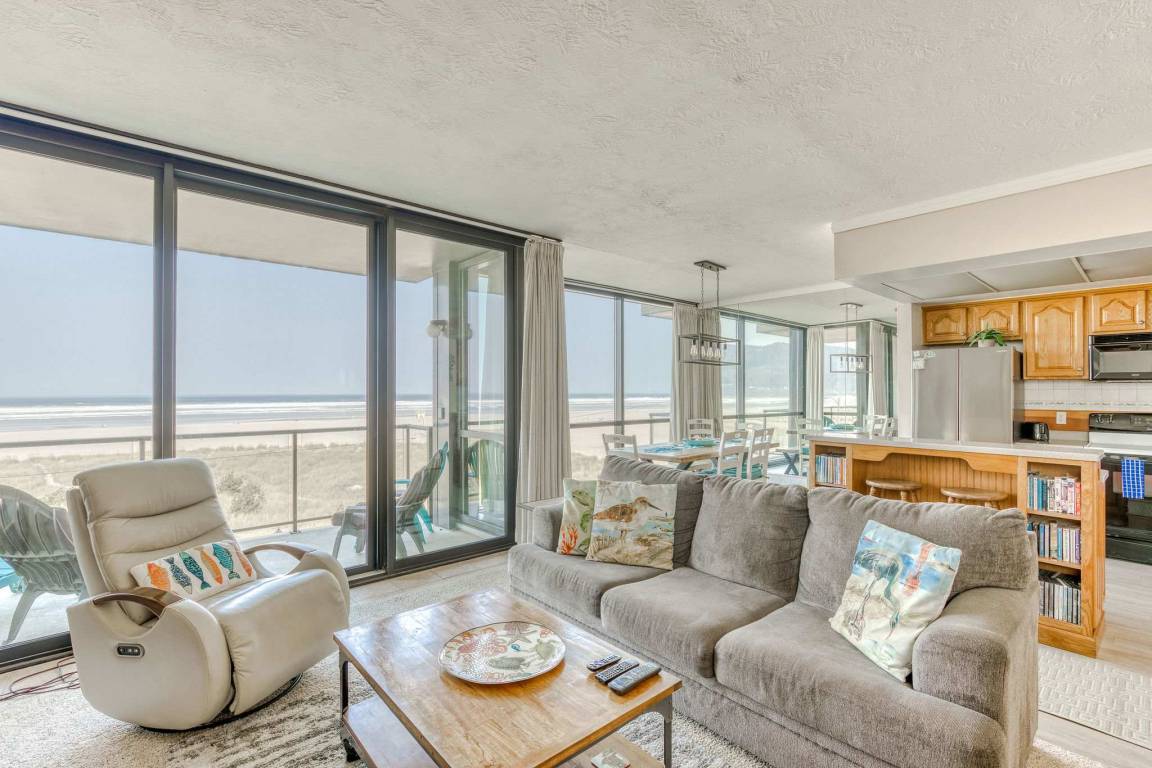 130 M² Apartamento ∙ 2 Habitaciones ∙ 6 Huéspedes - Seaside