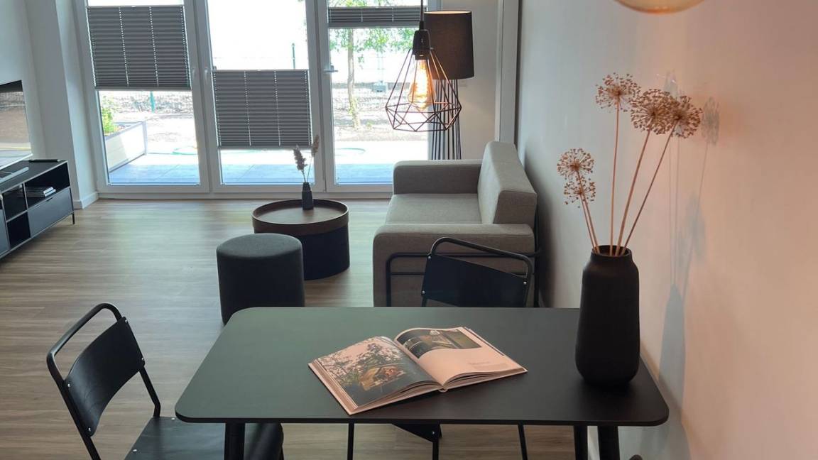 45 M² Ferienwohnung ∙ 1 Schlafzimmer ∙ 2 Gäste - Stade