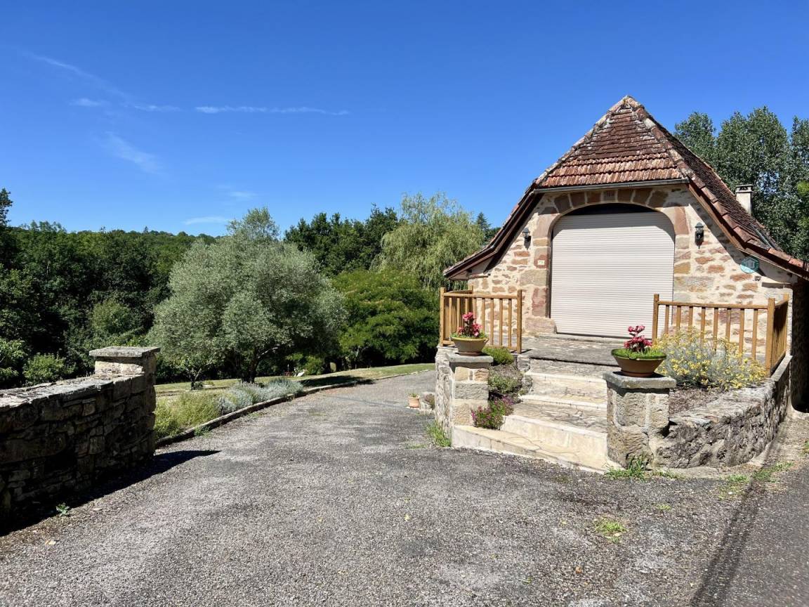 100 M² Gîte ∙ 3 Chambres ∙ 5 Personnes - Lot