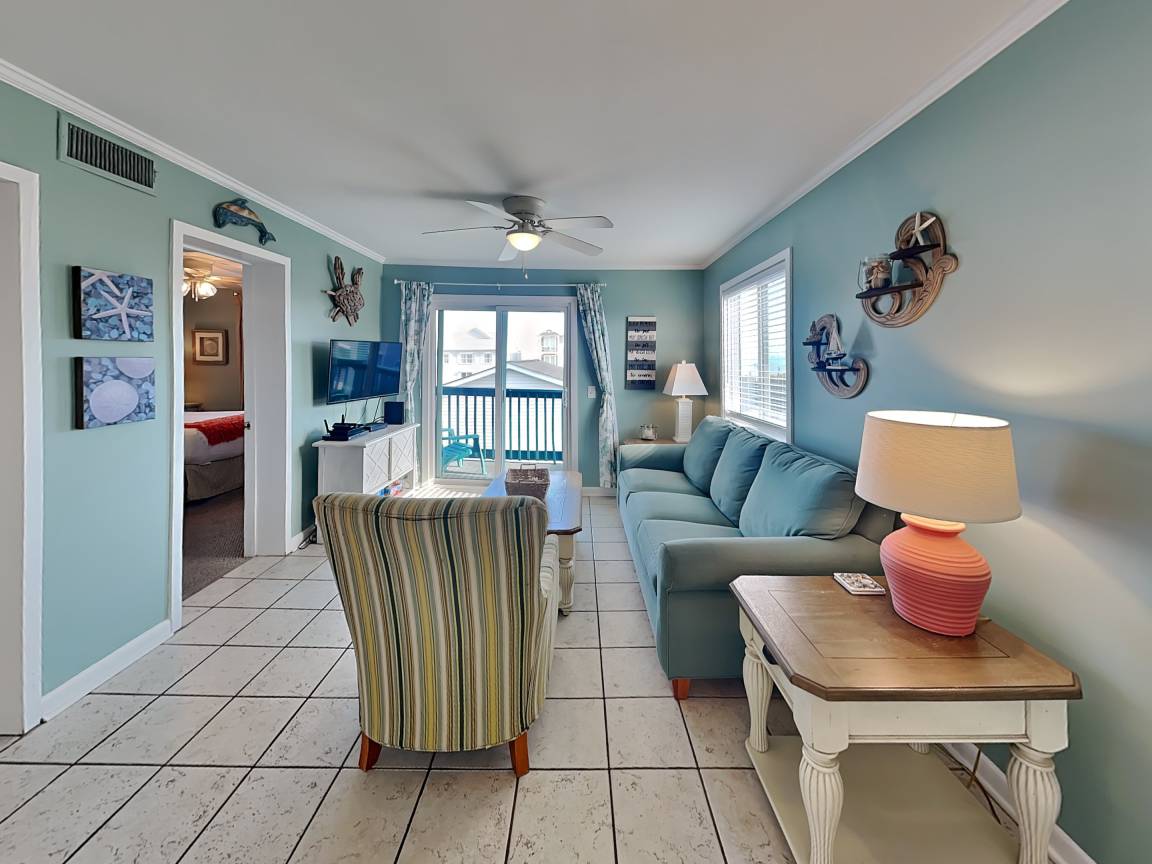 68 M² Condo ∙ 2 Bedrooms ∙ 4 Guests - Carolina Beach, NC