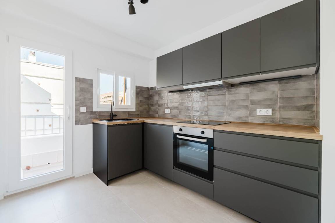 120 M² Apartamento ∙ 4 Quartos ∙ 8 Hóspedes - Valência