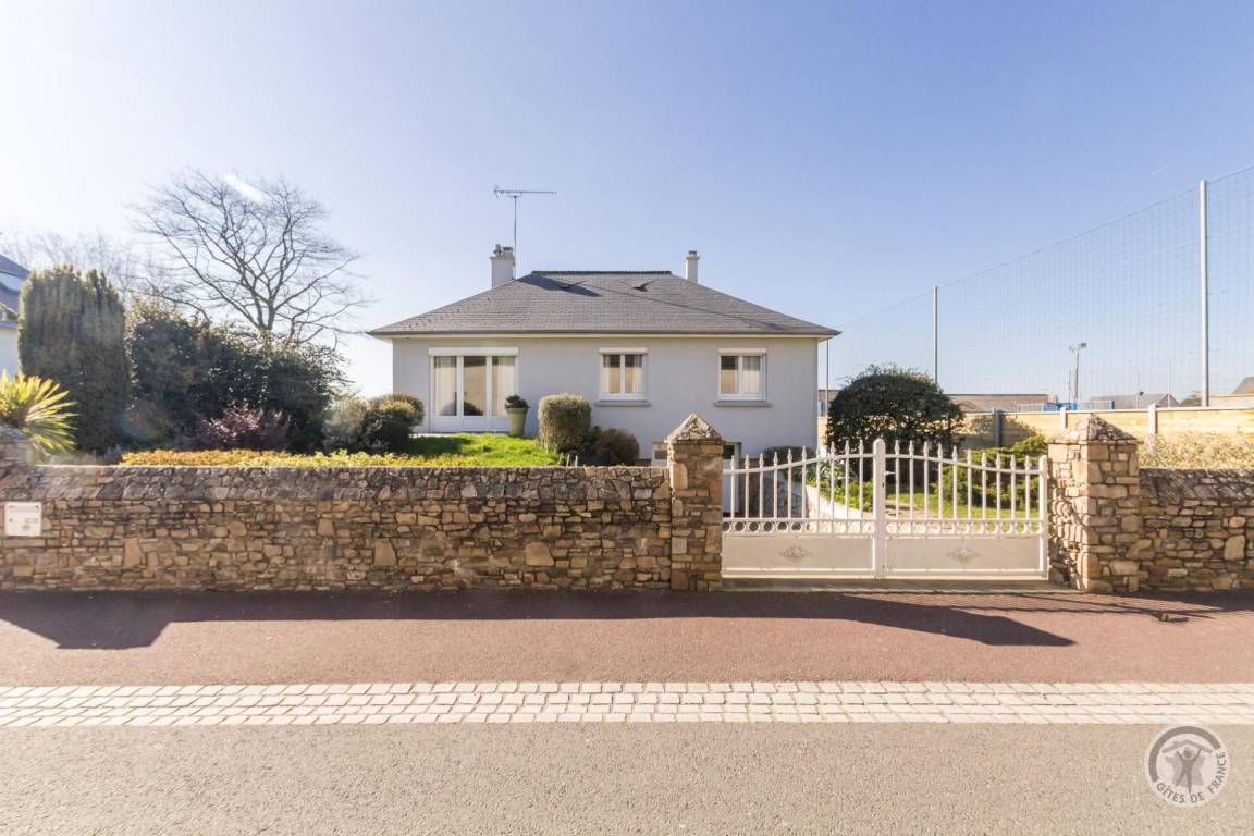 75 M² Gîte ∙ 2 Chambres ∙ 4 Personnes - Gouville-sur-Mer