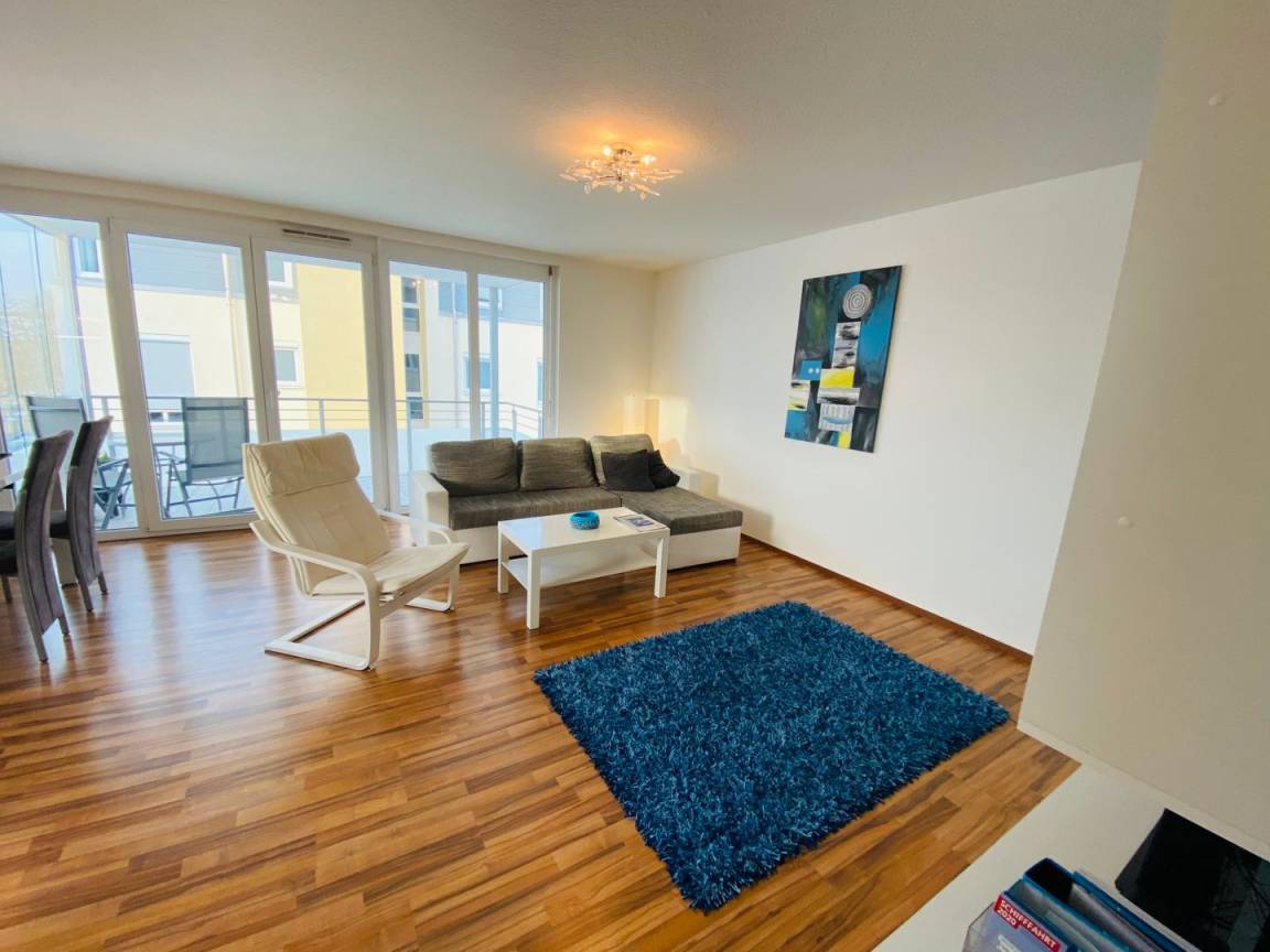 60 M² Ferienwohnung ∙ 1 Schlafzimmer ∙ 3 Gäste - Konstanz
