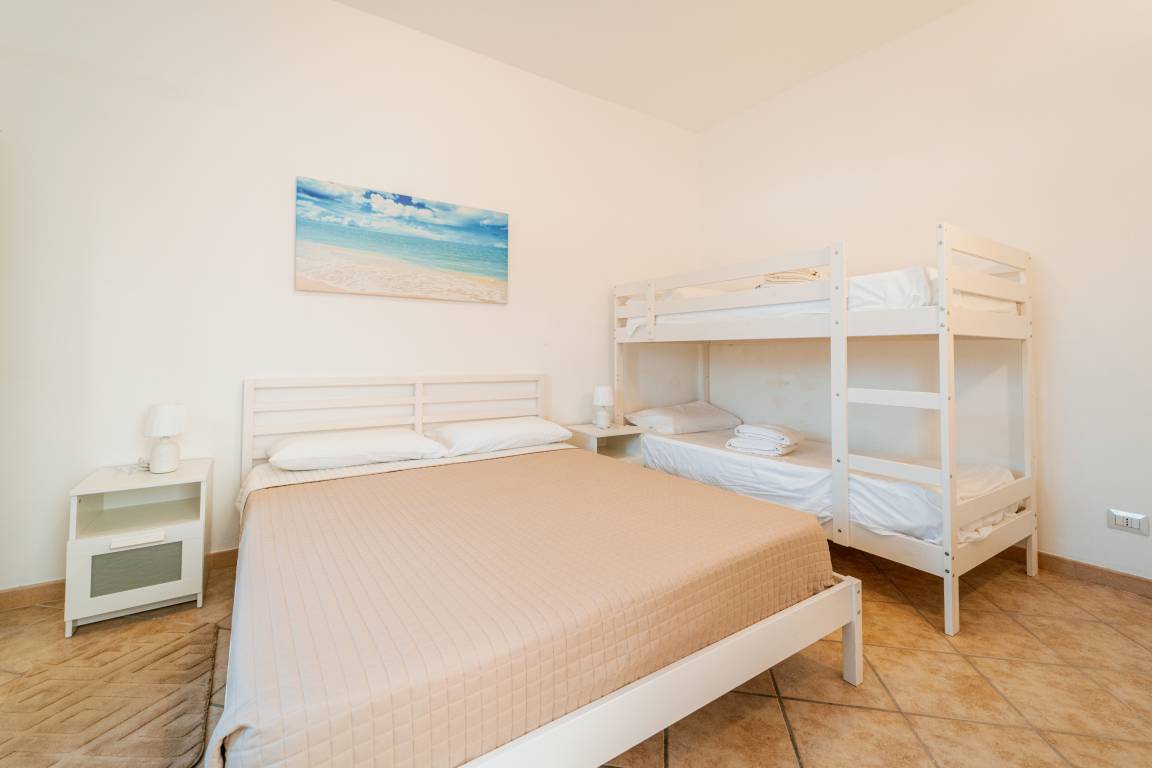 45 M² House ∙ 1 Bedroom ∙ 6 Guests - Ladispoli