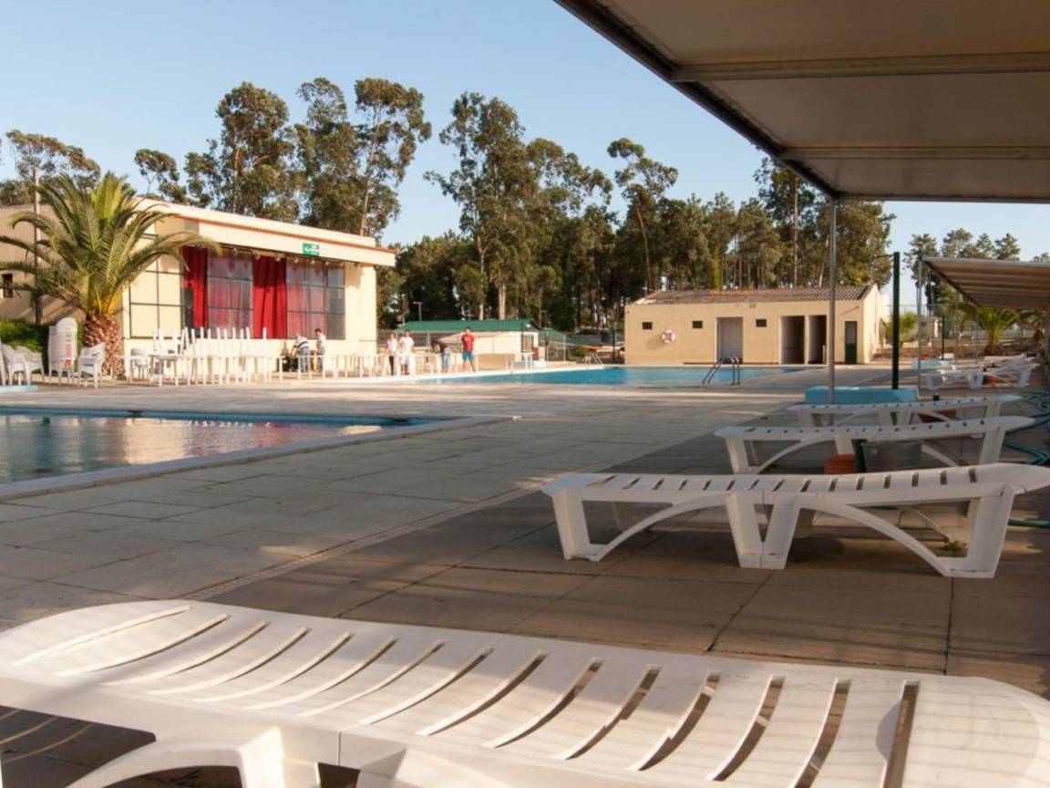 25 M² Caravan ∙ 2 Bedrooms ∙ 4 Guests - Portugal