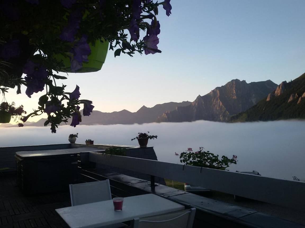 400 M² Maison De Vacances ∙ 8 Chambres ∙ 33 Personnes - Hautes-Pyrénées