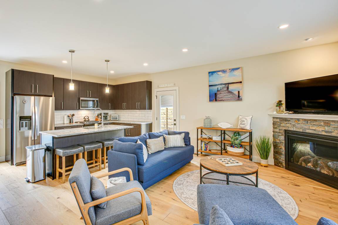120 M² Apartment ∙ 2 Bedrooms ∙ 6 Guests - Traverse City, MI