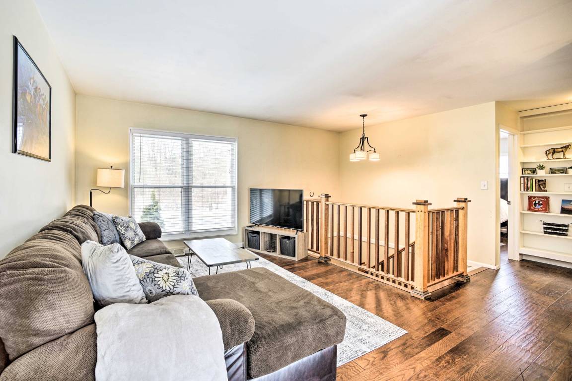 143 M² House ∙ 4 Bedrooms ∙ 8 Guests - Saratoga Spa State Park, Saratoga Springs