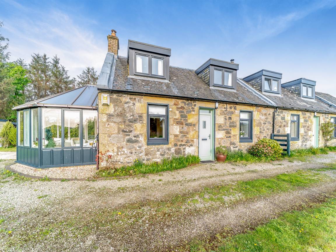 Cottage ∙ 2 Bedrooms ∙ 4 Guests - Ayrshire