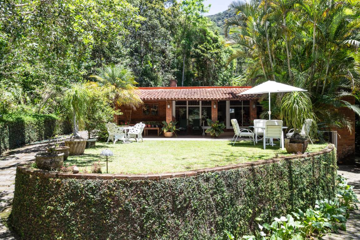 320 M² Casa ∙ 4 Habitaciones ∙ 11 Huéspedes - Petrópolis