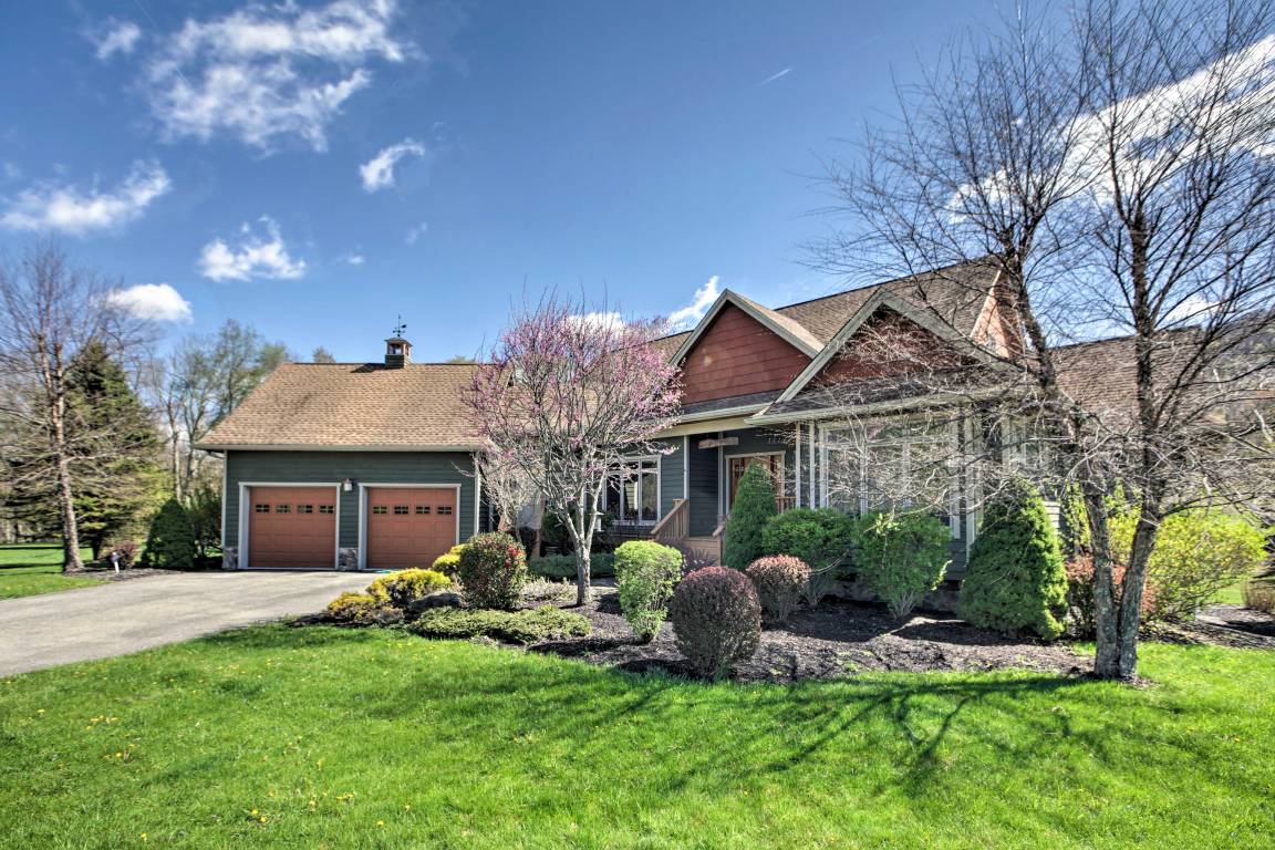 399 M² House ∙ 6 Bedrooms ∙ 24 Guests - West Virginia