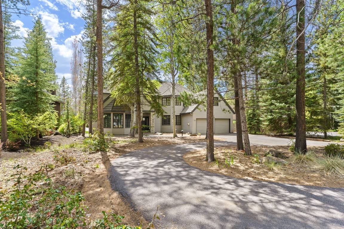 House ∙ 5 Bedrooms ∙ 12 Guests - Sunriver, OR