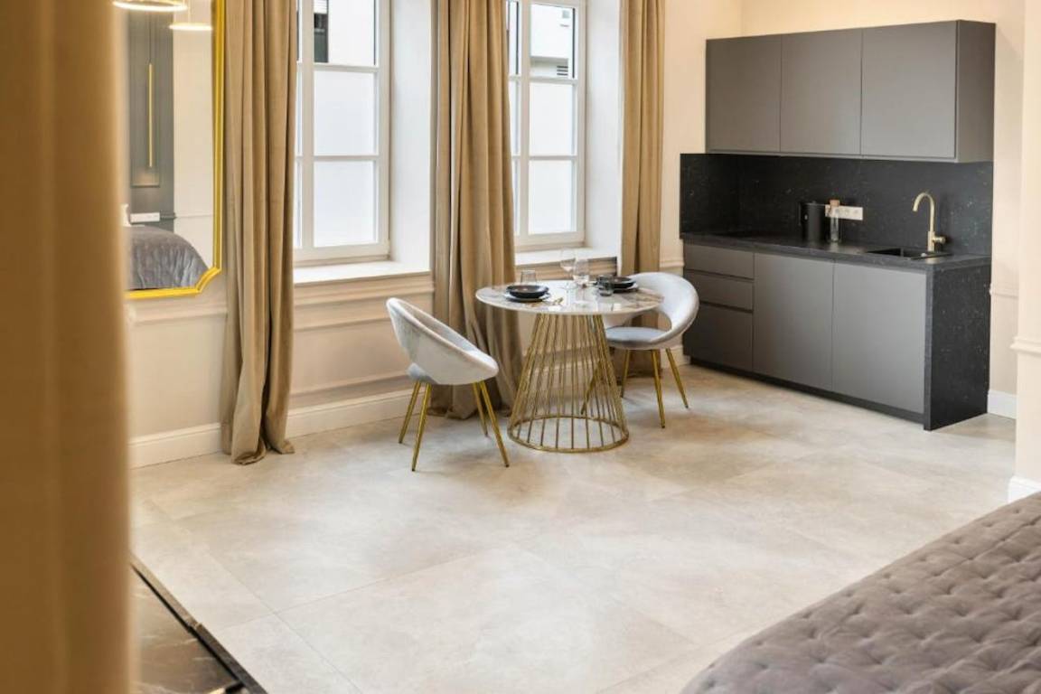 38 M² Ferienwohnung ∙ 1 Schlafzimmer ∙ 2 Gäste - Augsburg