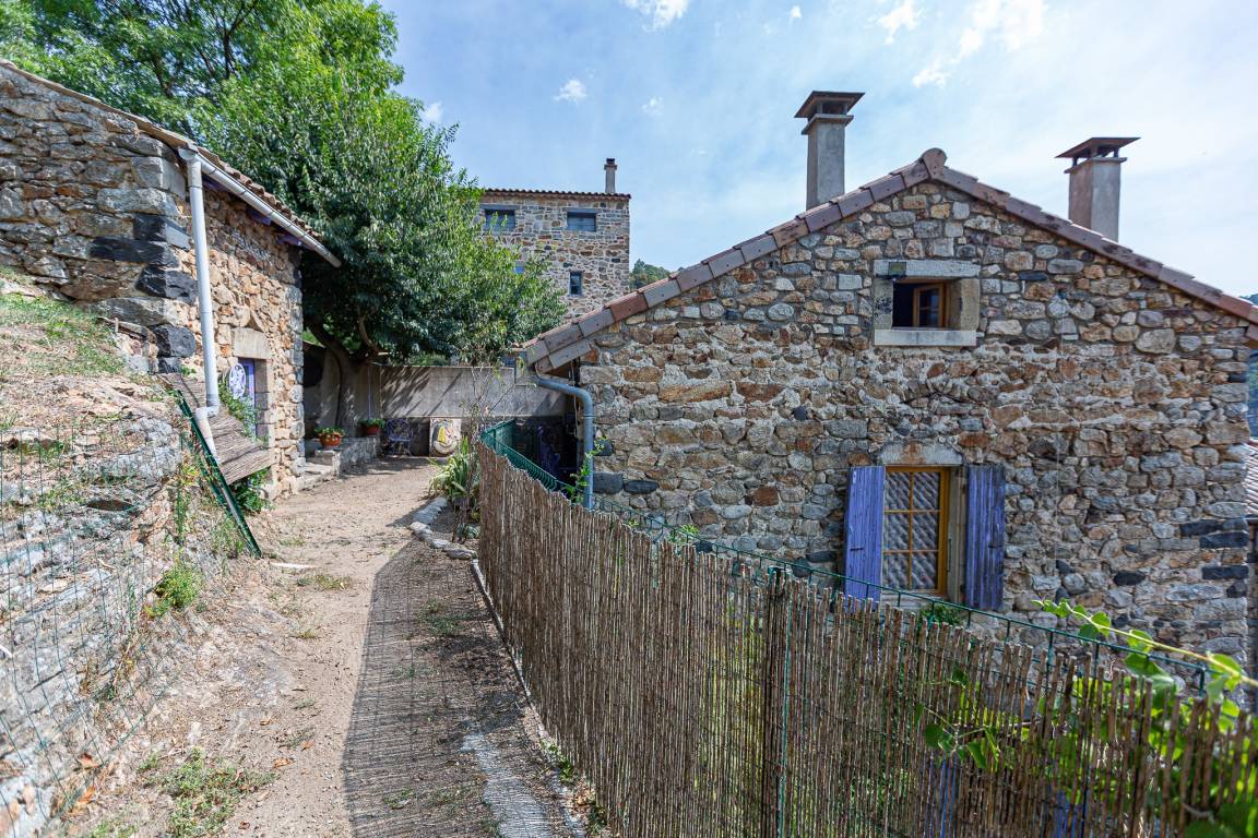 80 M² Maison De Vacances ∙ 2 Chambres ∙ 5 Personnes - Aubenas