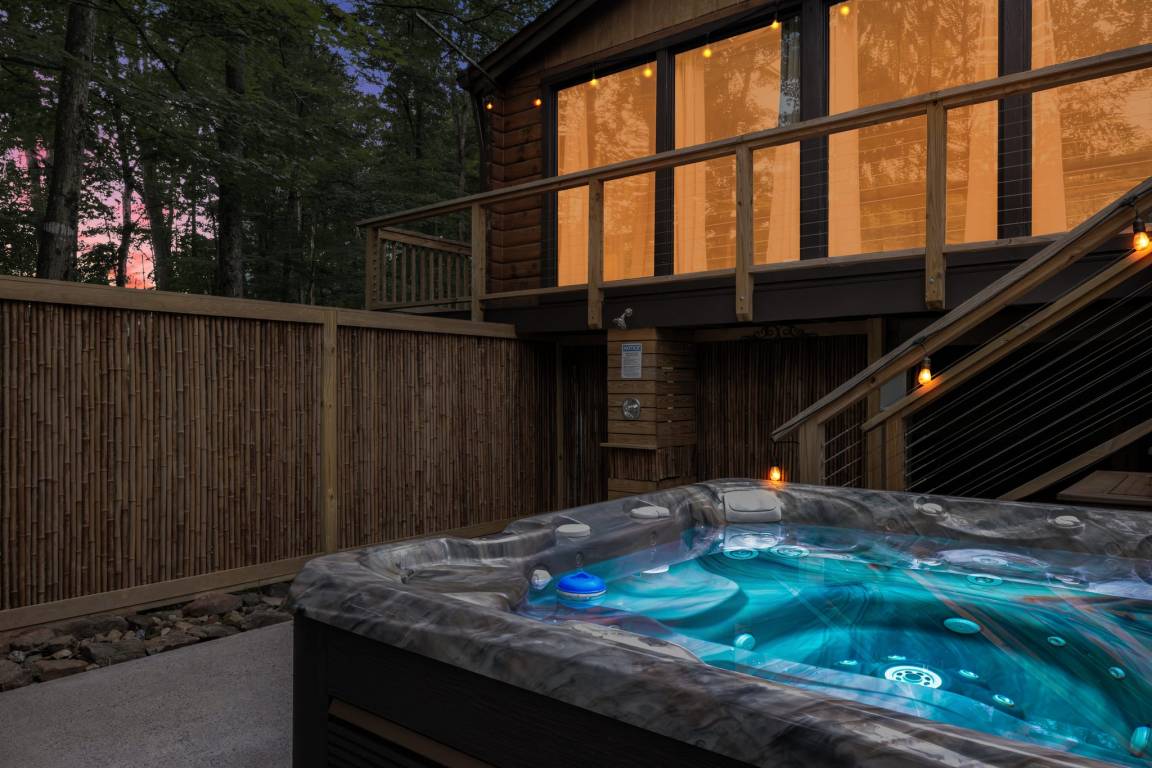 211 M² Cabin ∙ 5 Bedrooms ∙ 14 Guests - West Virginia