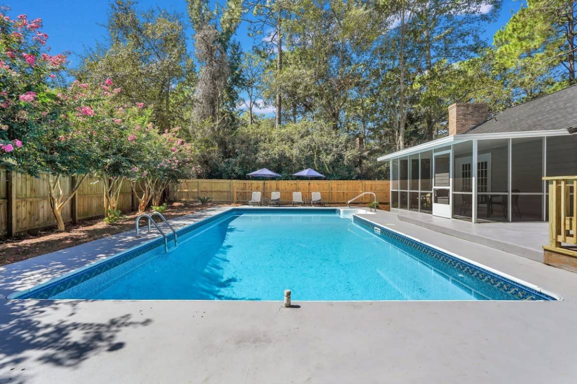 272 M² Talo ∙ 4 Makuuhuonetta ∙ 8 Vierasta - Statesboro, GA