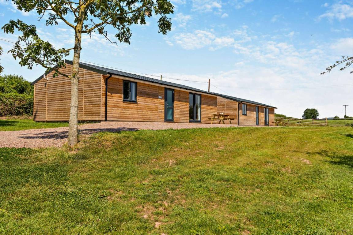 Lodge ∙ 2 Bedrooms ∙ 4 Guests - Herefordshire