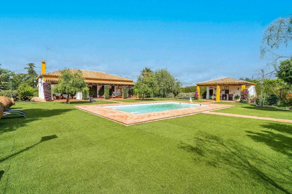 225 M² Casa ∙ 3 Habitaciones ∙ 8 Huéspedes - Paradas