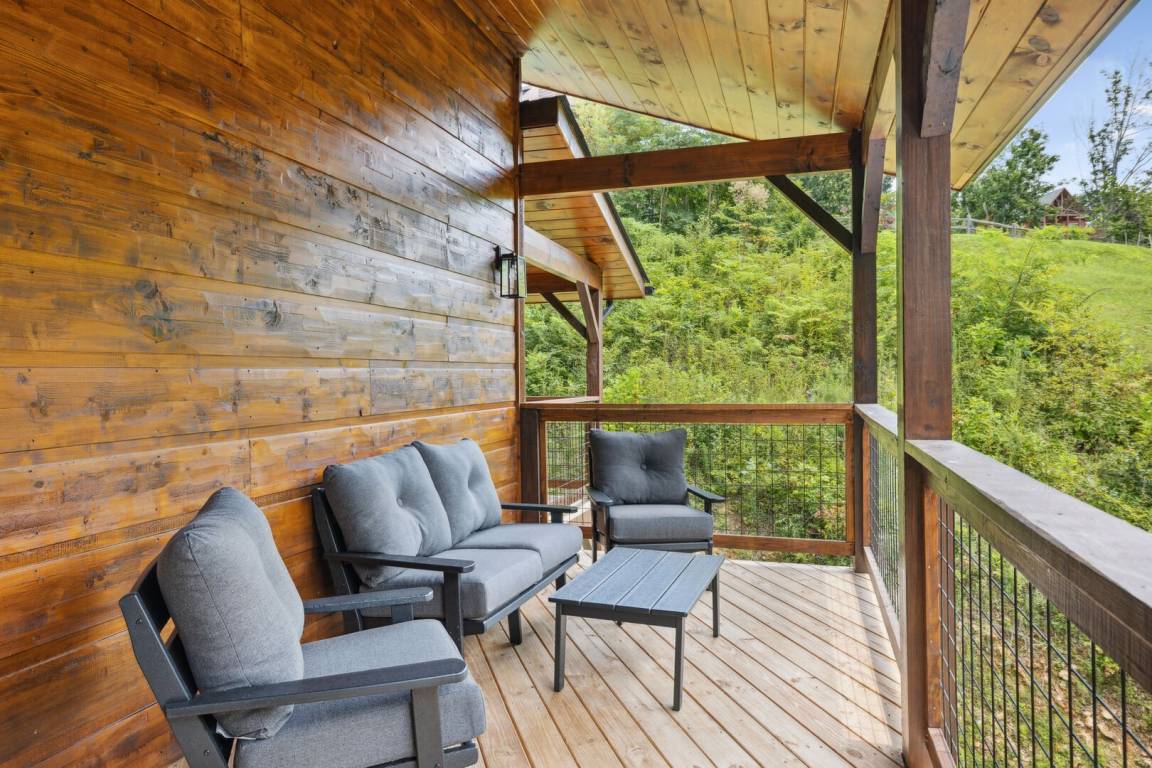 139 M² Cabin ∙ 1 Bedroom ∙ 6 Guests - Cosby, TN