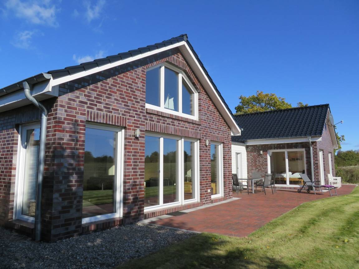 140 M² Ferienhaus ∙ 3 Schlafzimmer ∙ 4 Gäste - Ostsee