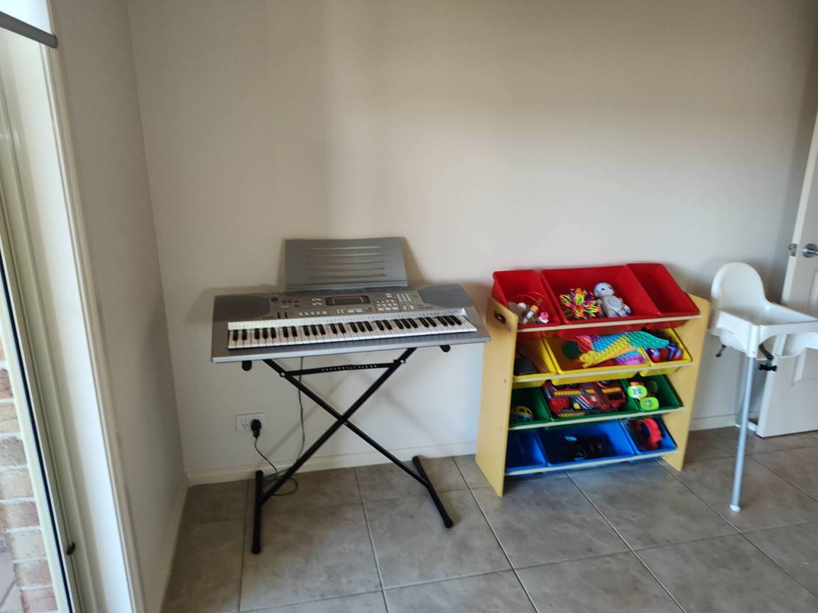 285 M² Maalaistalo ∙ 5 Makuuhuonetta ∙ 10 Vierasta - Canberra