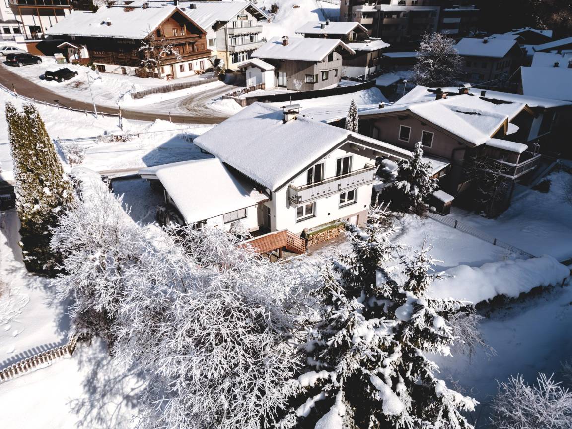 70 M² Ferienwohnung ∙ 2 Schlafzimmer ∙ 6 Gäste - Zell am See