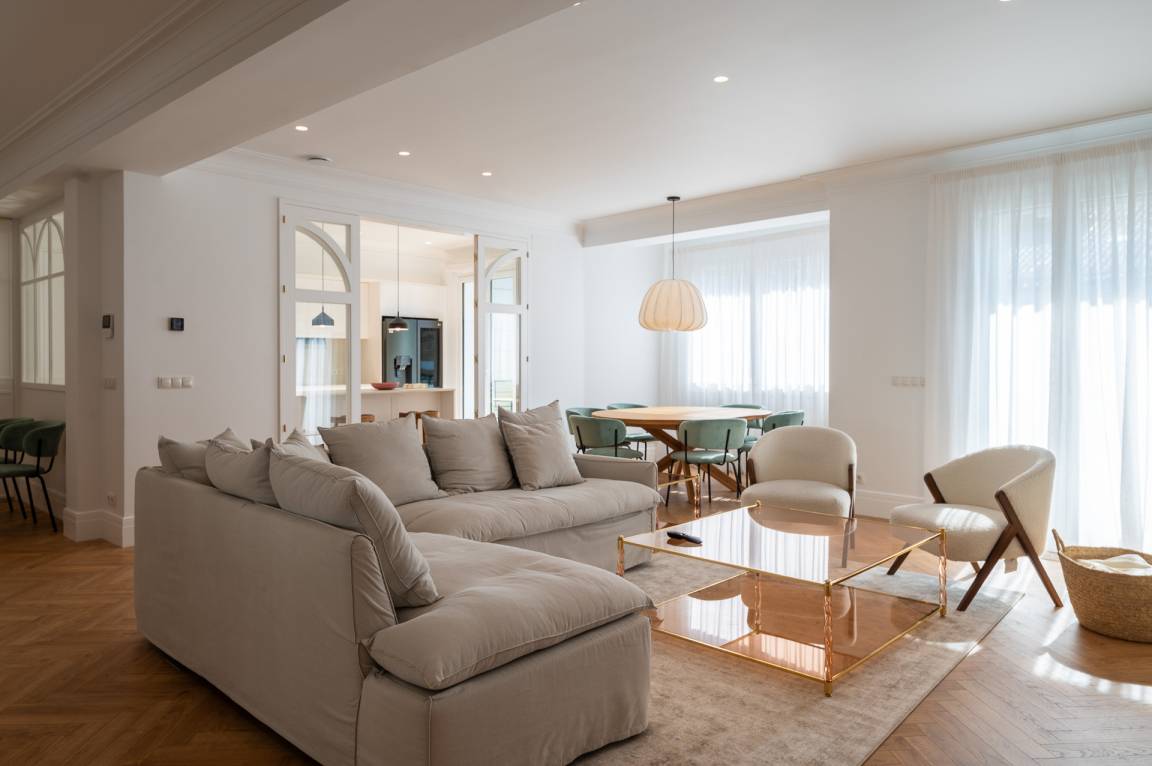 225 M² Ferienwohnung ∙ 4 Schlafzimmer ∙ 6 Gäste - Santiago de Compostela