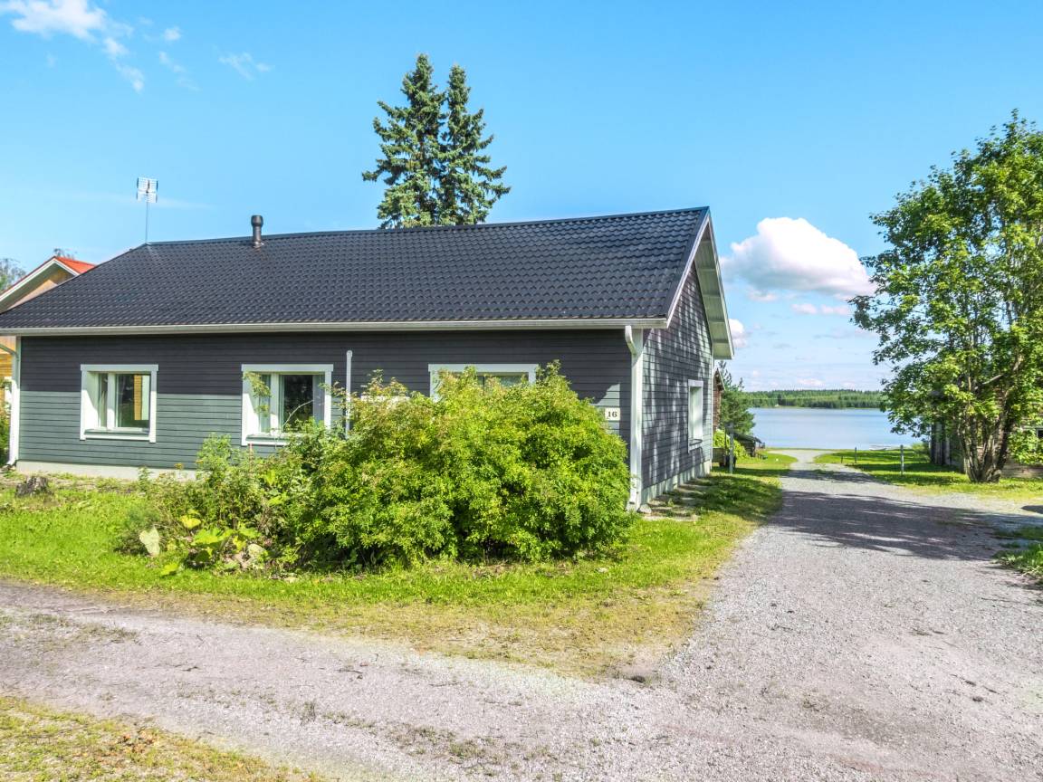 120 M² Talo ∙ 2 Makuuhuonetta ∙ 5 Vierasta - Pyhäjärvi