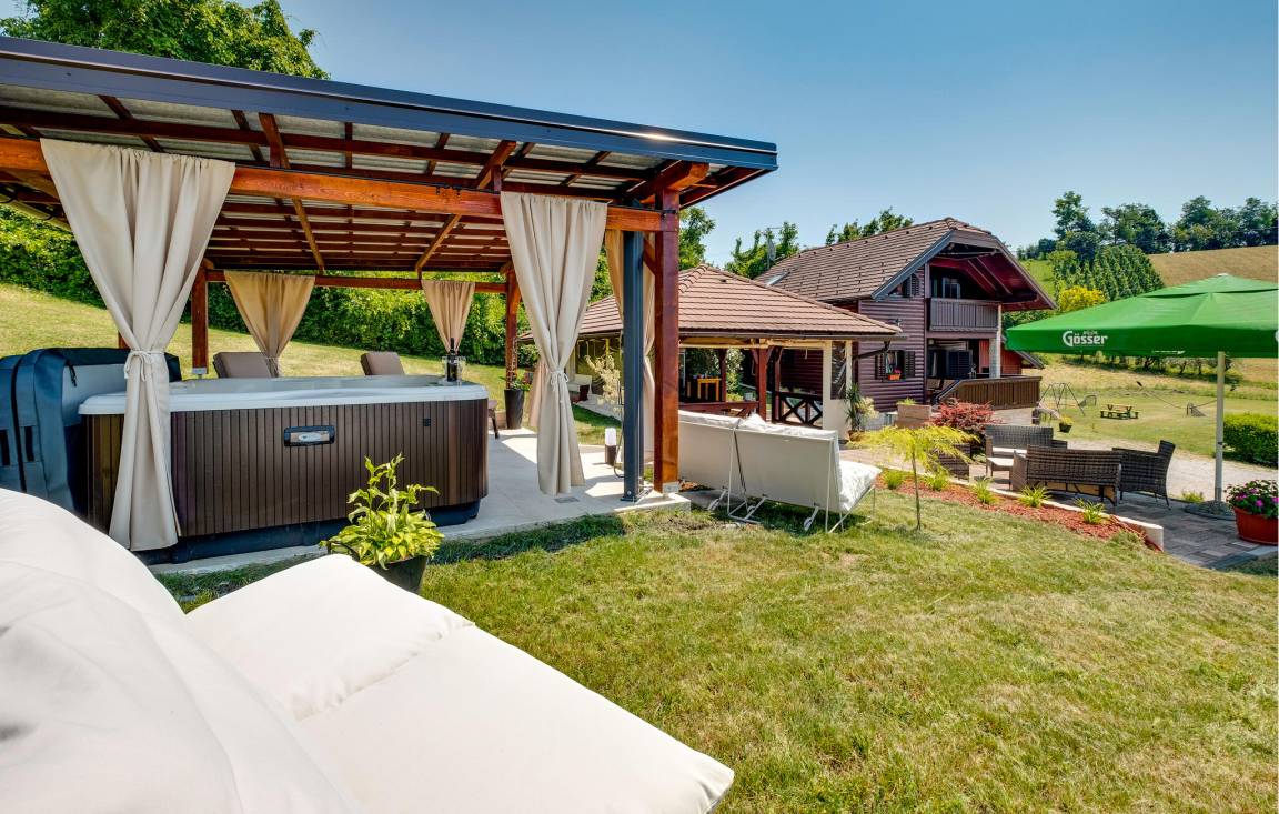 100 M² Ferienhaus ∙ 3 Schlafzimmer ∙ 6 Gäste - Jastrebarsko