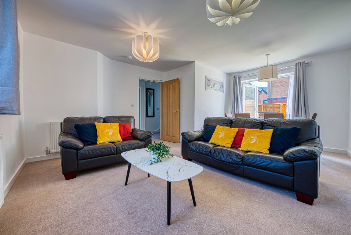 121 M² Appartement ∙ 5 Chambres ∙ 10 Personnes - Birmingham