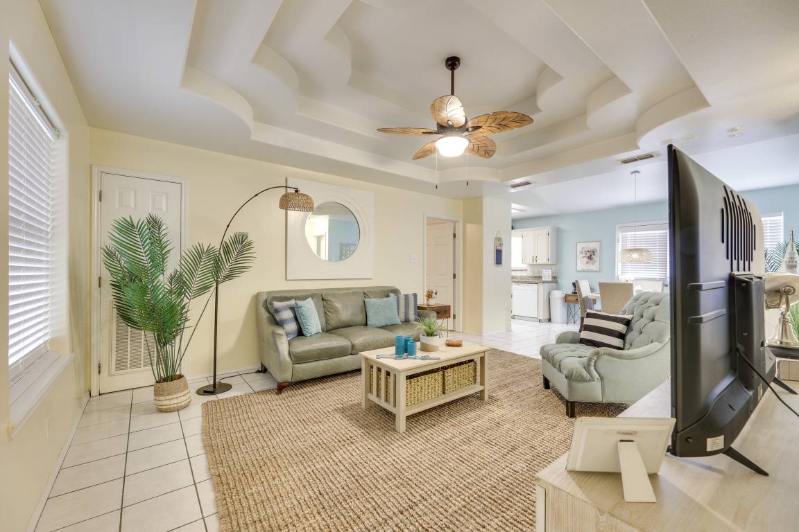 102 M² Apartment ∙ 2 Bedrooms ∙ 4 Guests - Edinburg, TX