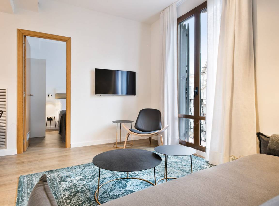 70 M² Appartement ∙ 2 Slaapkamers ∙ 6 Gasten - Barcelona
