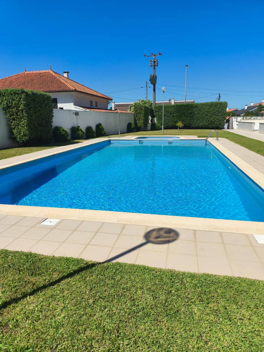 300 M² Villa ∙ 4 Slaapkamers ∙ 8 Gasten - Esposende