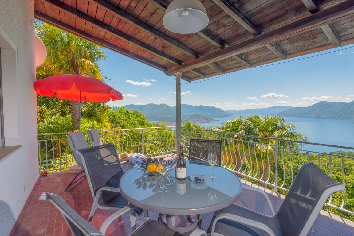 163 M² Maison De Vacances ∙ 4 Chambres ∙ 9 Personnes - Luino