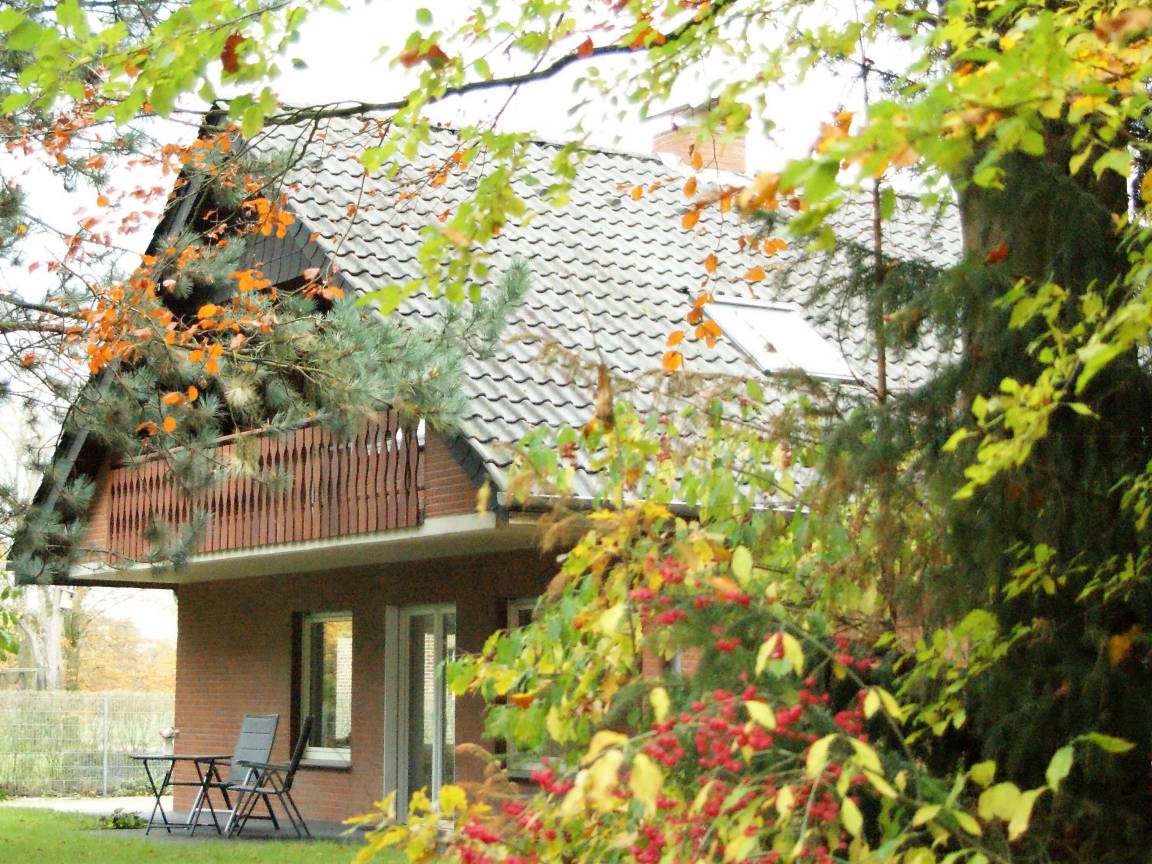 65 M² Ferienwohnung ∙ 1 Schlafzimmer ∙ 2 Gäste - Rhede