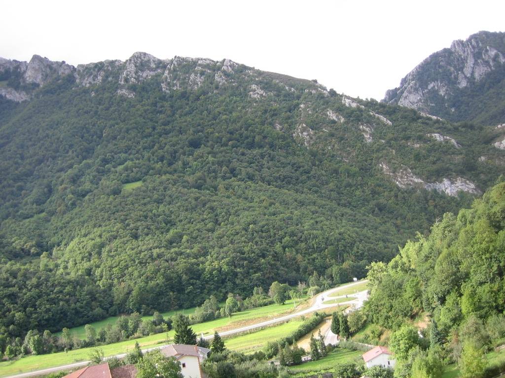 85 M² Ferienwohnung ∙ 3 Schlafzimmer ∙ 6 Gäste - Asturies