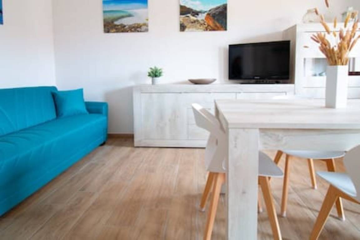 70 M² Apartamento ∙ 1 Habitación ∙ 3 Huéspedes - Solanas