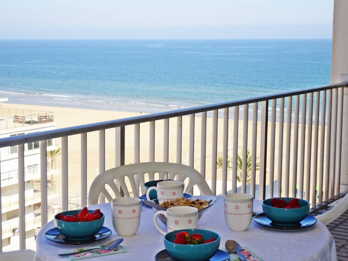 44 M² Apartamento ∙ 1 Habitación ∙ 4 Huéspedes - Gandia