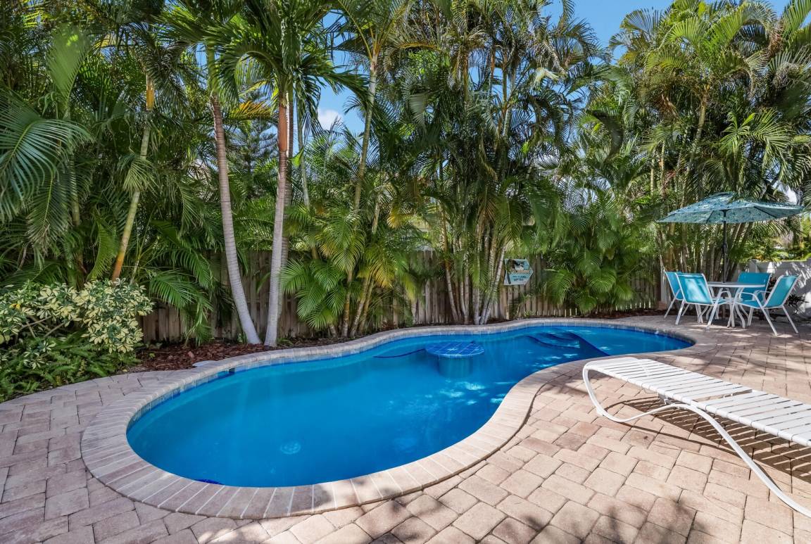121 M² House ∙ 3 Bedrooms ∙ 6 Guests - Holmes Beach, FL