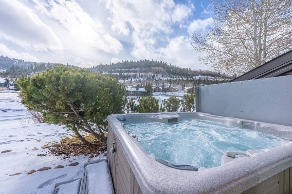 118 M² Condo ∙ 2 Bedrooms ∙ 6 Guests - Park City, UT