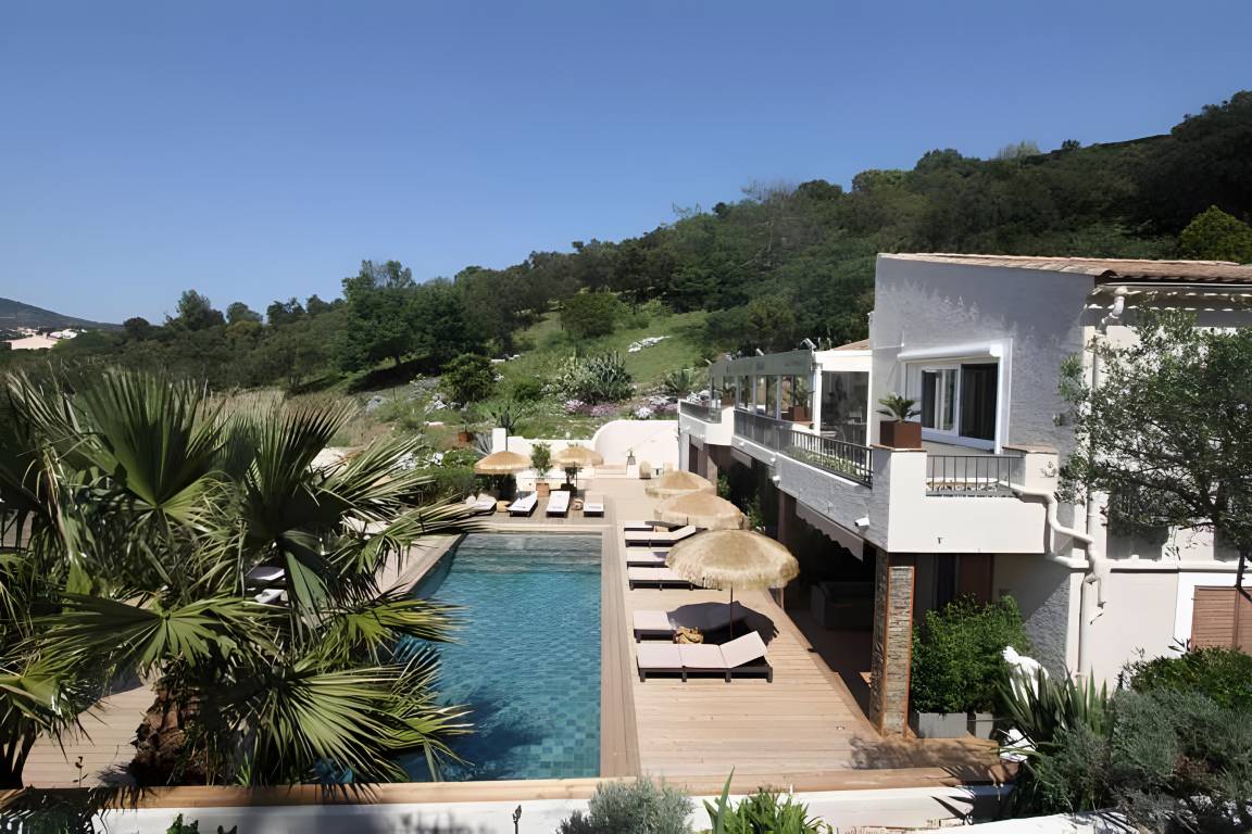 16 M² Bed & Breakfast ∙ 1 Slaapkamer ∙ 2 Gasten - Sainte-Maxime