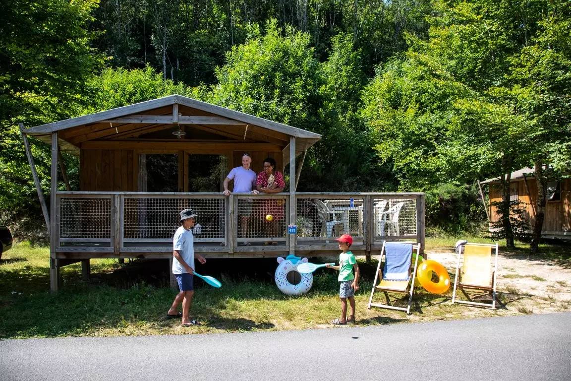 43 M² Mobil-home ∙ 2 Chambres ∙ 5 Personnes - Treignac
