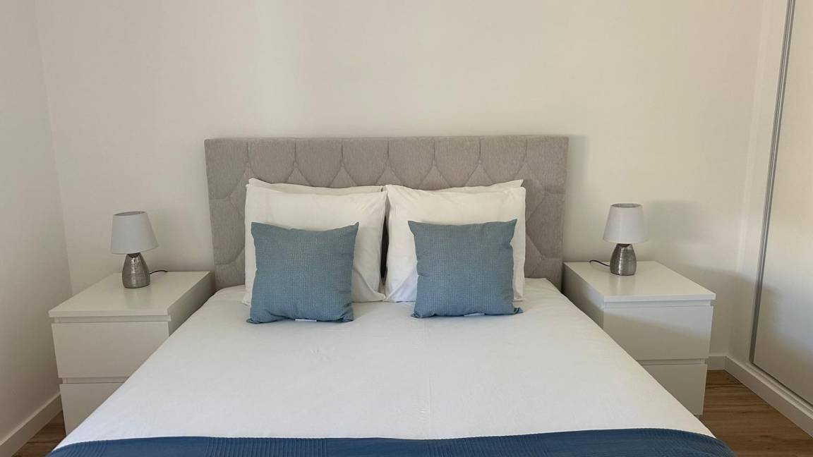 60 M² Apartment ∙ 2 Bedrooms ∙ 4 Guests - Porches
