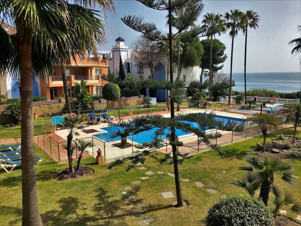 130 M² Apartamento ∙ 2 Habitaciones ∙ 5 Huéspedes - Casares