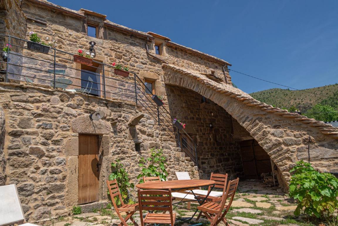 70 M² Gîte ∙ 2 Chambres ∙ 6 Personnes - Florac