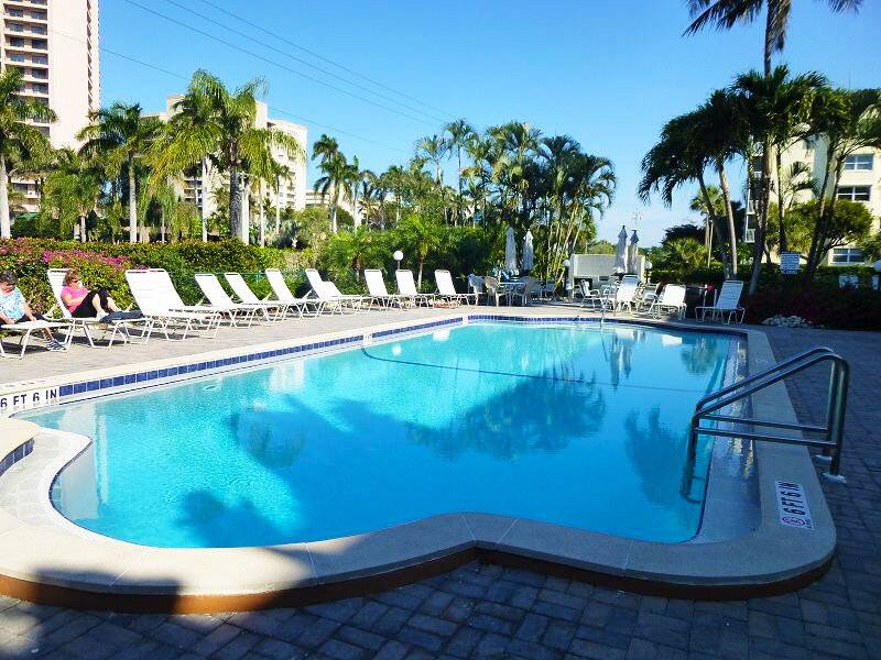 98 M² Condo ∙ 2 Bedrooms ∙ 6 Guests - Marco Island, FL