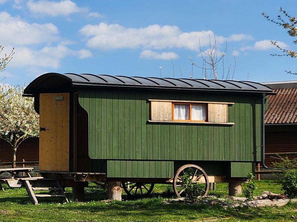 Ferienwohnung ∙ 1 Schlafzimmer ∙ 2 Gäste - Borna