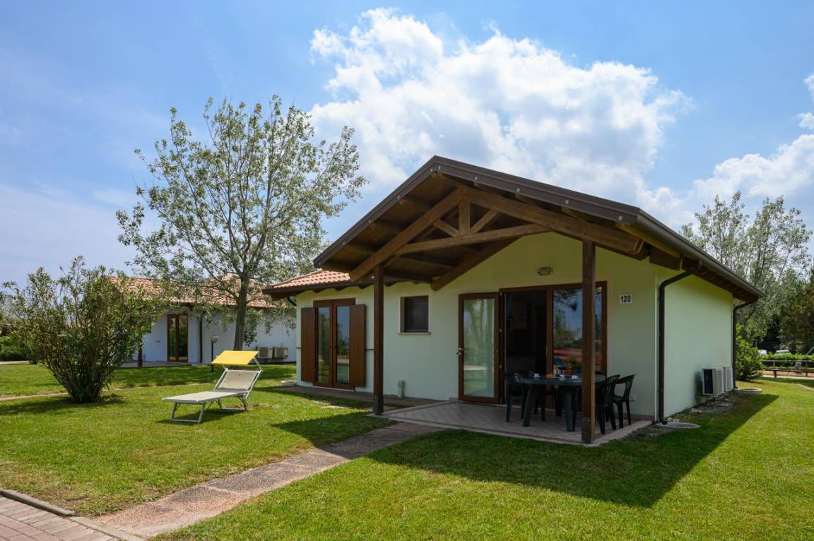 28 M² Ferienhaus ∙ 1 Schlafzimmer ∙ 5 Gäste - Rosolina Mare