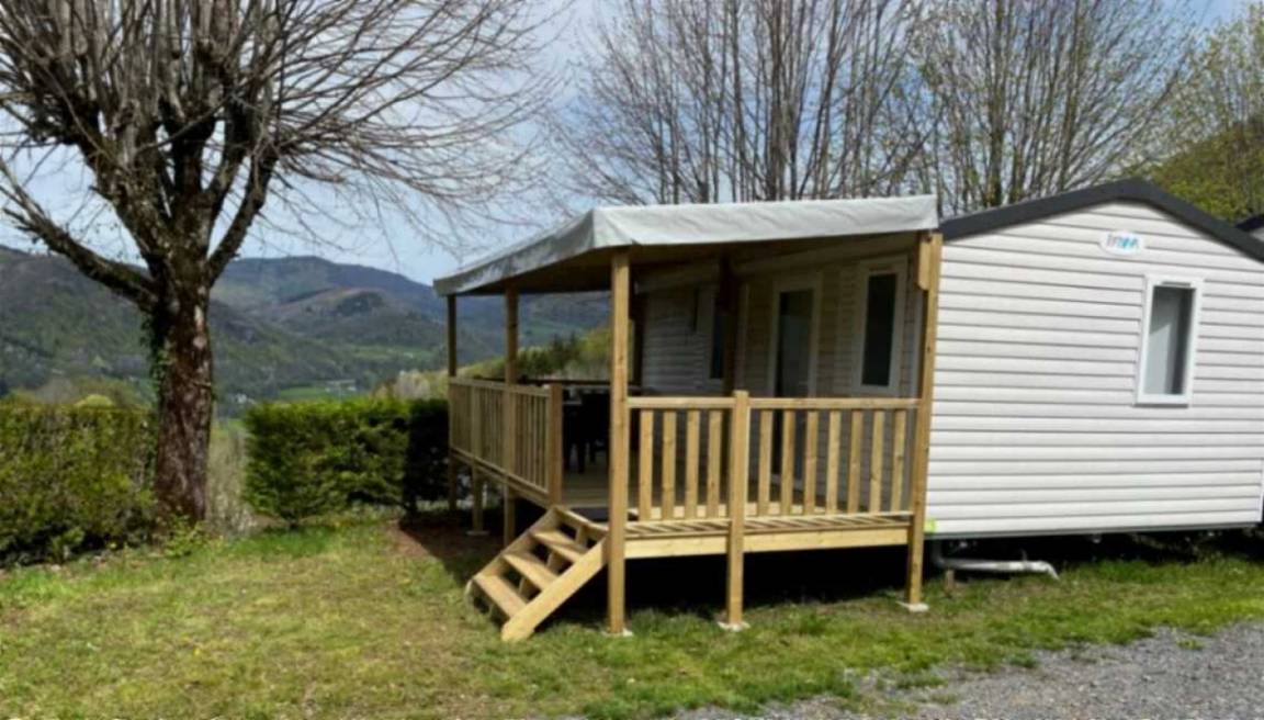 24 M² Acampamento ∙ 2 Quartos ∙ 4 Hóspedes - Cantal