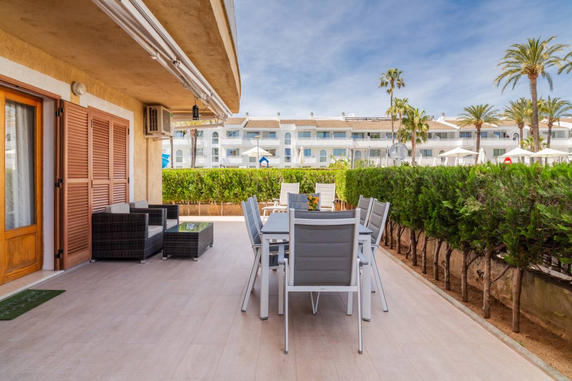 90 M² Apartamento ∙ 3 Habitaciones ∙ 6 Huéspedes - Puerto de Pollensa